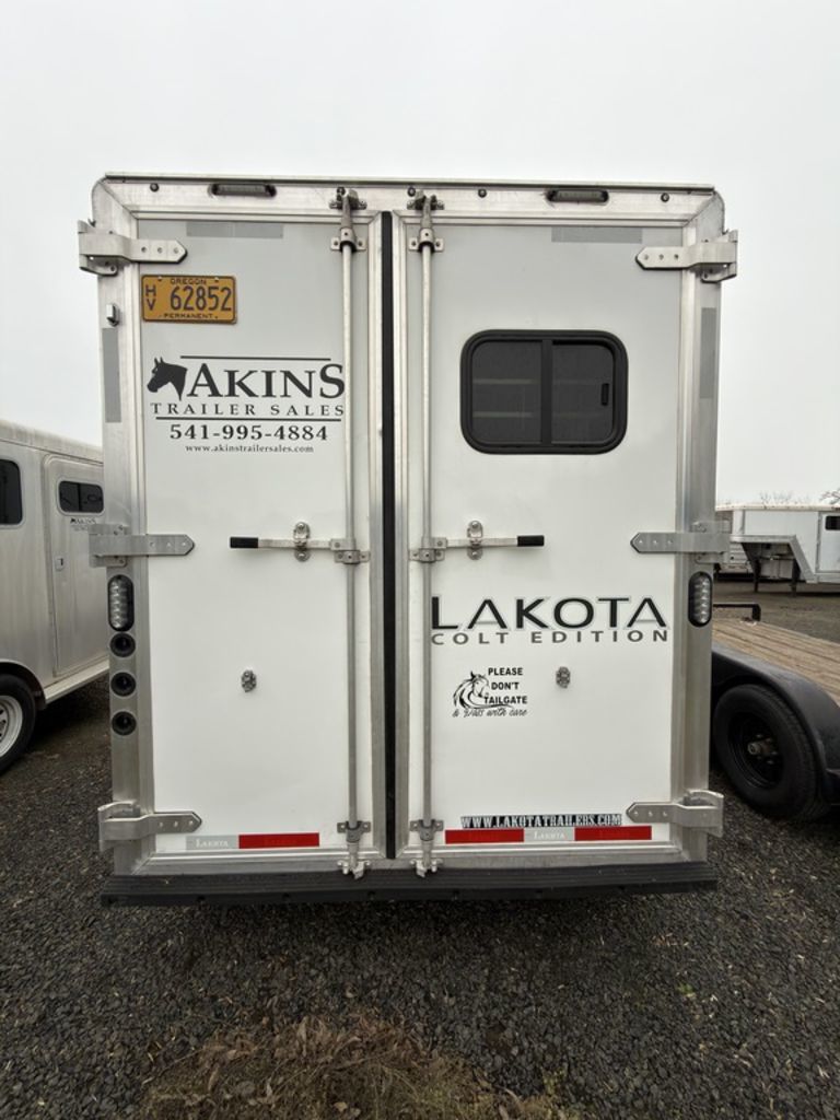 2021 Lakota Trailers Colt AC39 3 H
