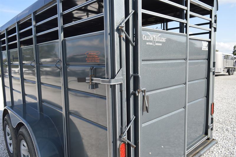 2021 Calico 2021 Calico 6'x16'x6'6" stock trailer