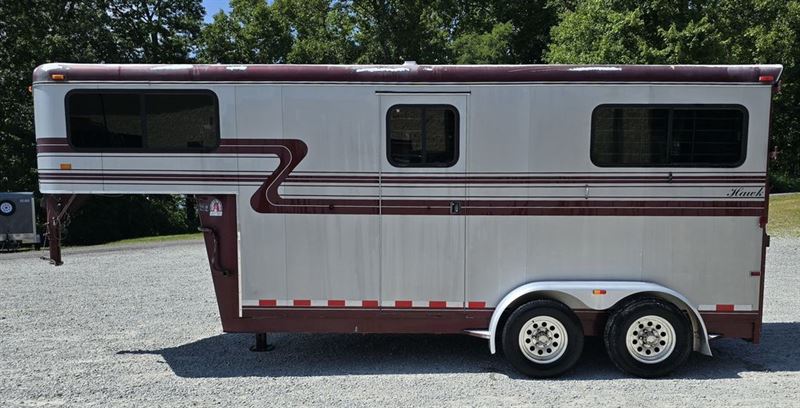 2002 HAWK 2 HORSE STRAIGHT LD