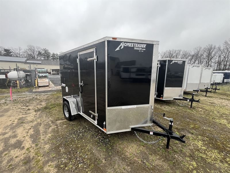 2024 Homesteader Intrepid 6x10