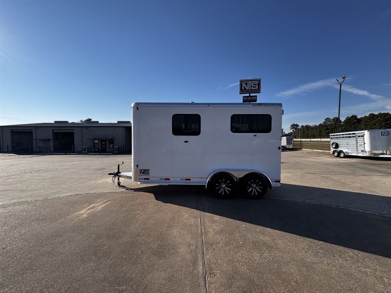 2026 Bar-M 2 Horse Straight Load Bumper Pull Trailer