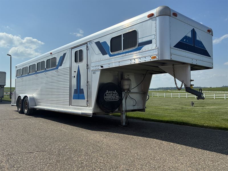 1987 4-Star Trailers 5H GN