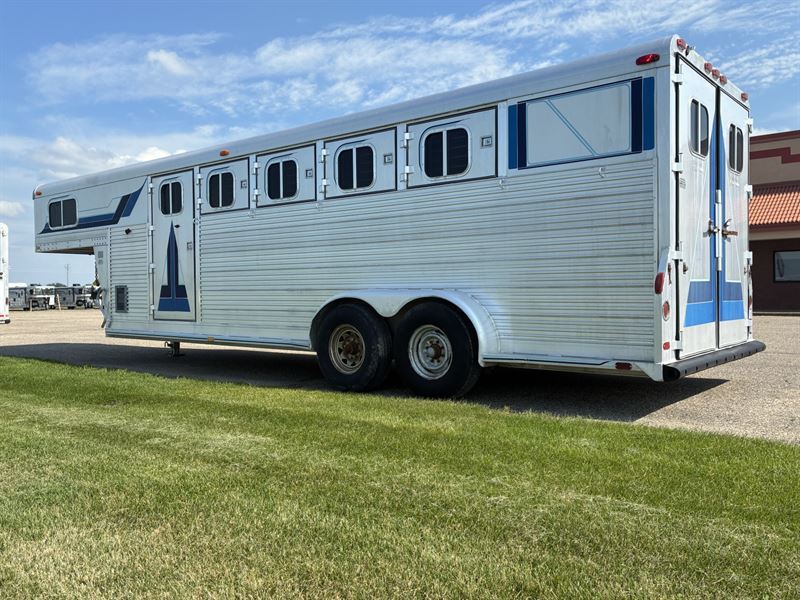 1987 4-Star Trailers 5H GN