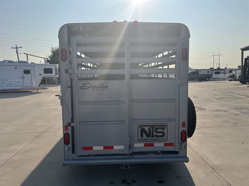 2026 Delta 20' Livestock Gooseneck Trailer