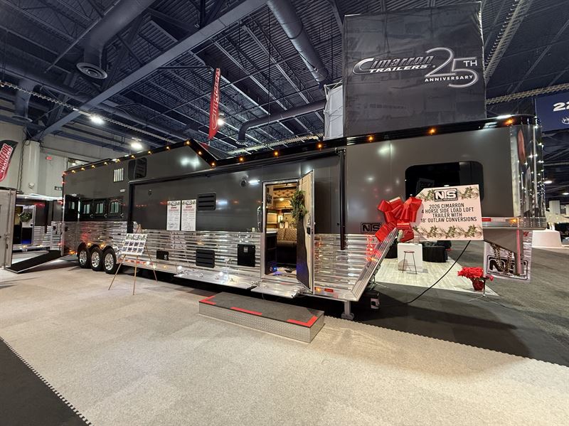 2026 Cimarron 4 Horse Loft with 18' Outlaw Conversions