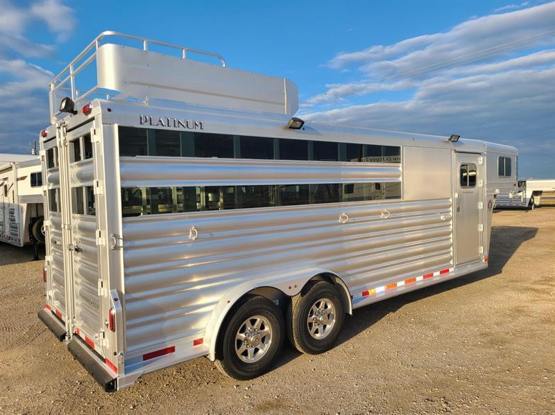 2025 Platinum Coach 4 Horse 4' SW 7'6" wide SWING OUT SADDLE RACK