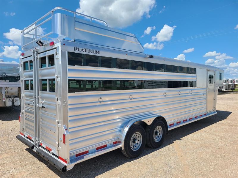 2025 Platinum Coach 25' Stock Combo 7'6" wide..SWING OUT SADDLE RACK!