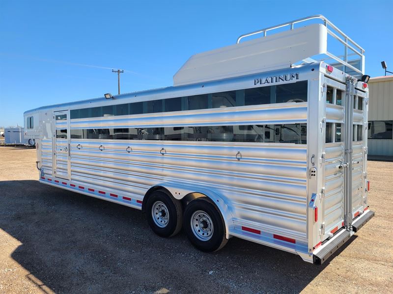 2025 Platinum Coach 6 Horse 7'6" Wide TRAINER Swing Out Saddle Rack!