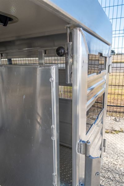 2022 Cimarron Trailers 48X72X43 Stock Box