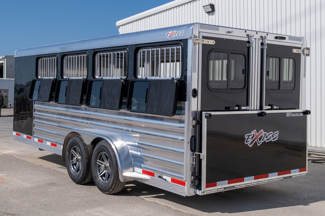2026 Exiss 8 Pen Exhibitor Low Pro Trailer