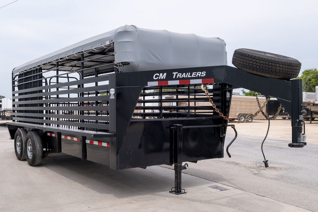 2017 CM Trailers 20 Ft Bar Top Stock Trailer
