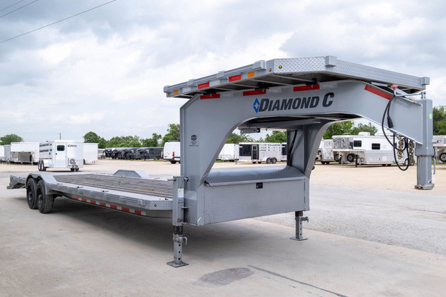 2023 Diamond C 30 Ft Equipment Trailer