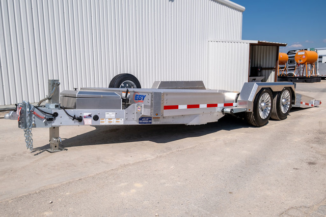 2025 Eby 20 Ft Kneeling Trailer