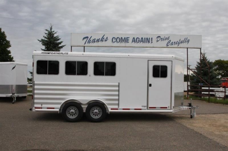 2016 Featherlite Trailers 9409