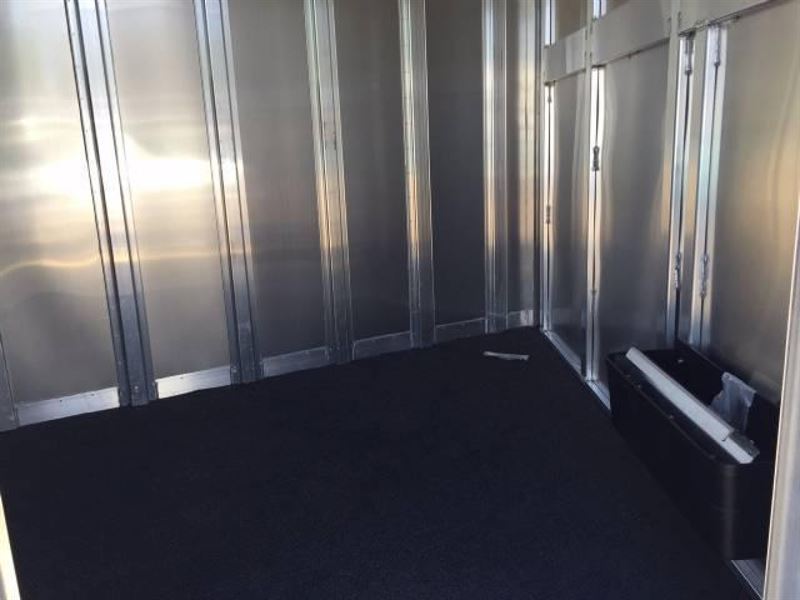 2015 Featherlite Trailers 8541