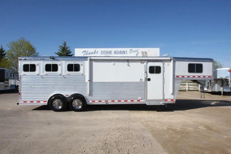 2008 Elite Trailers 10' Living Quarter
