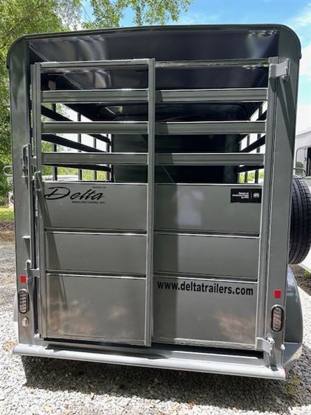 2024 Delta Trailers 2 Horse Slant Load BP