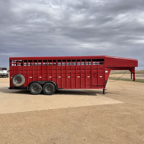 2004 Travalong 20' Livestock Trailer w/ Two Compartments