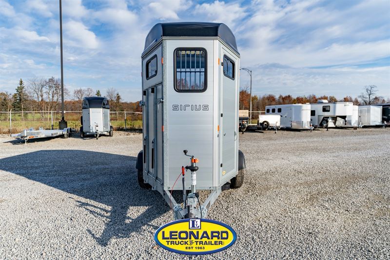 2023 Sunlite Trailers S80 HORSE TRAILER