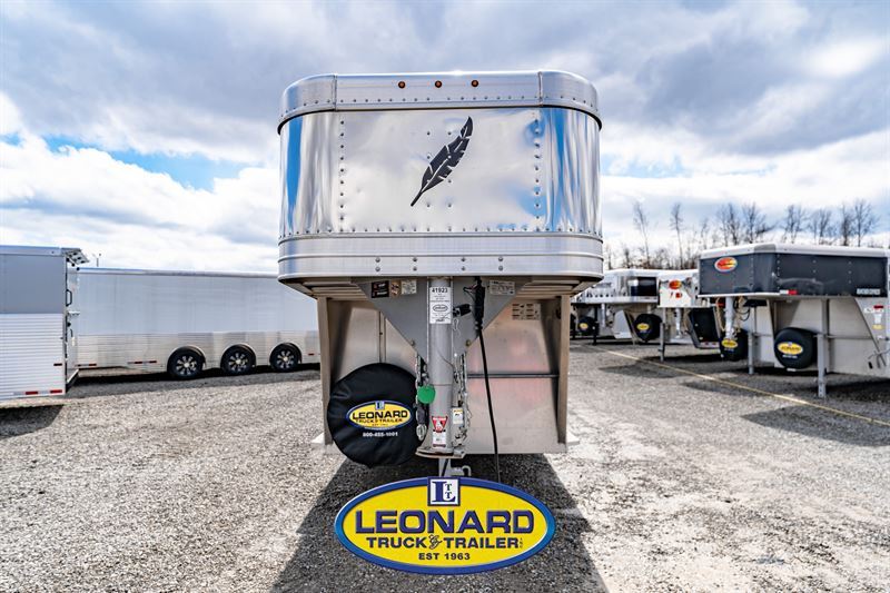 2020 FEATHERLITE 20' STK