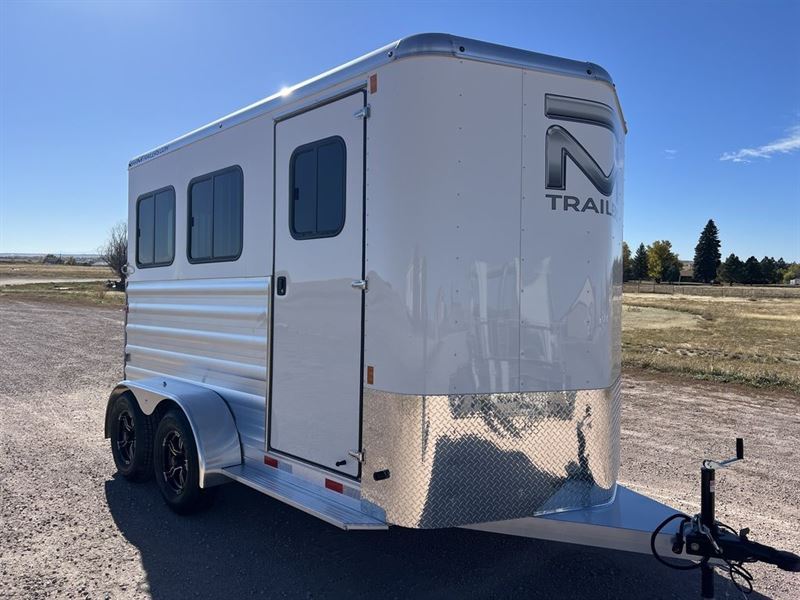 2025 Merhow Trailers Bar M 2 Horse Slant
