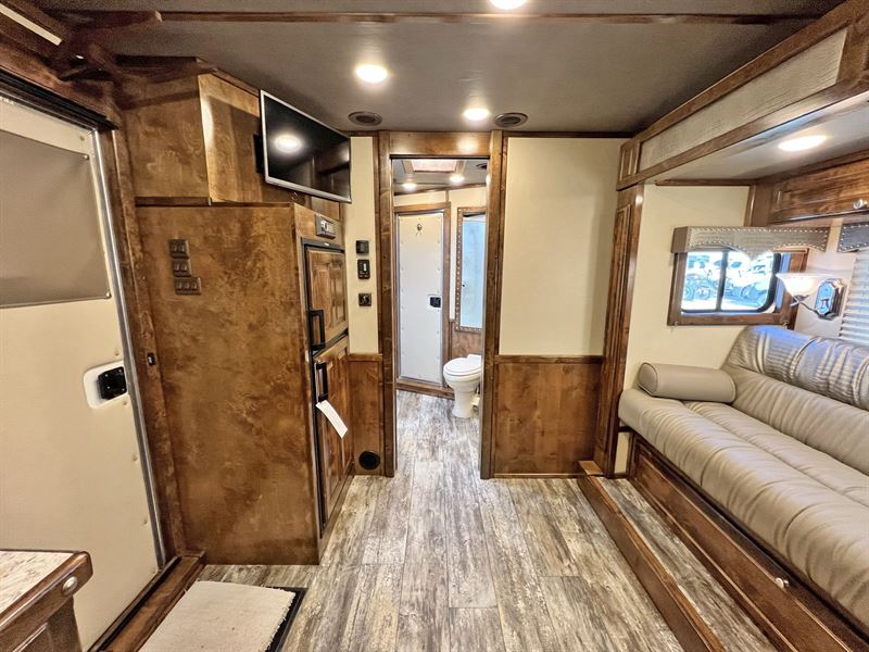 2022 Cimarron Norstar 3HLQ