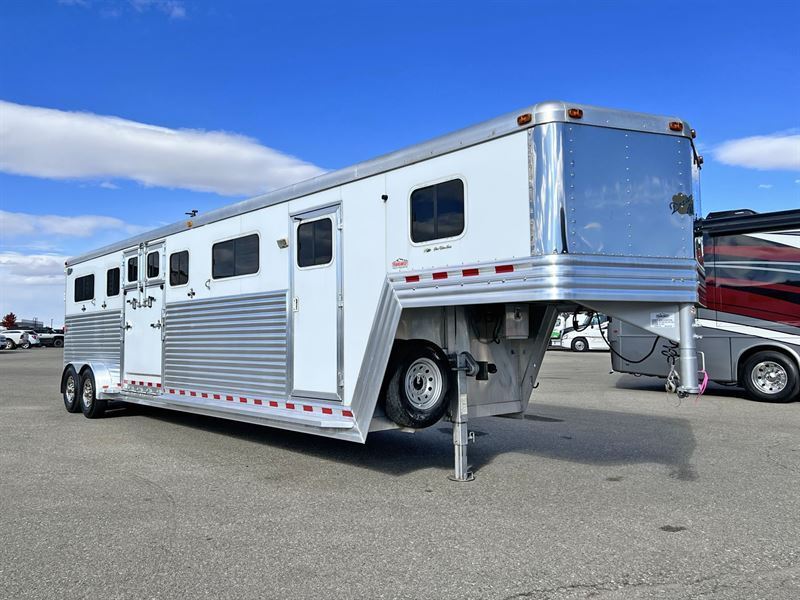 Dream Coach Trailers for Sale