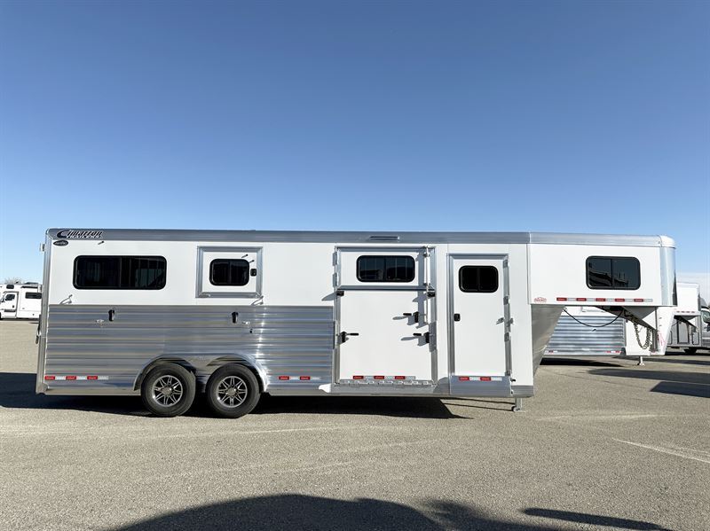 2025 Cimarron Norstar Warmblood 2 + 1