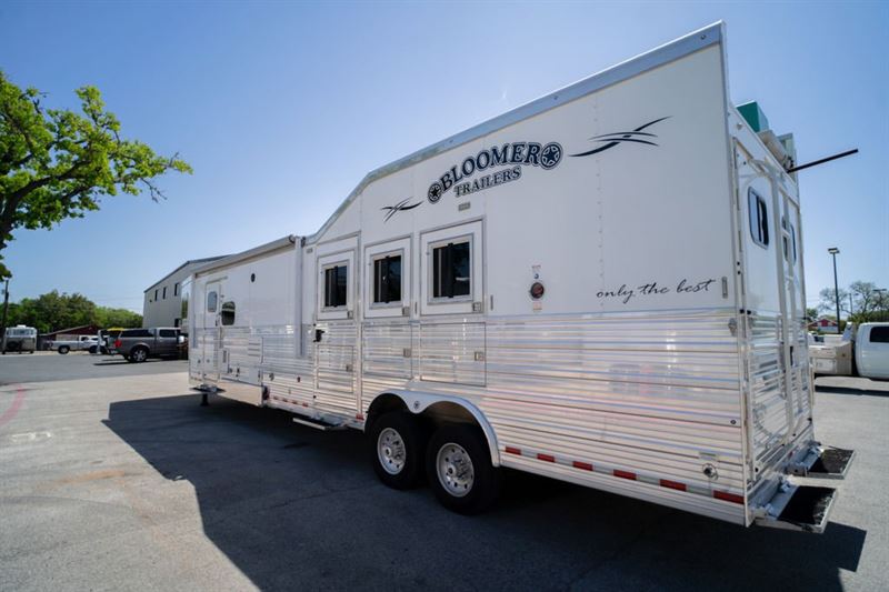 2018 Bloomer Trailers BM 3H 17.5 OL