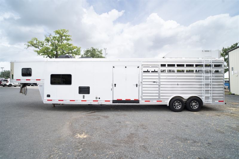 2021 Exiss Trailers 11'0" with Living Quarters '21